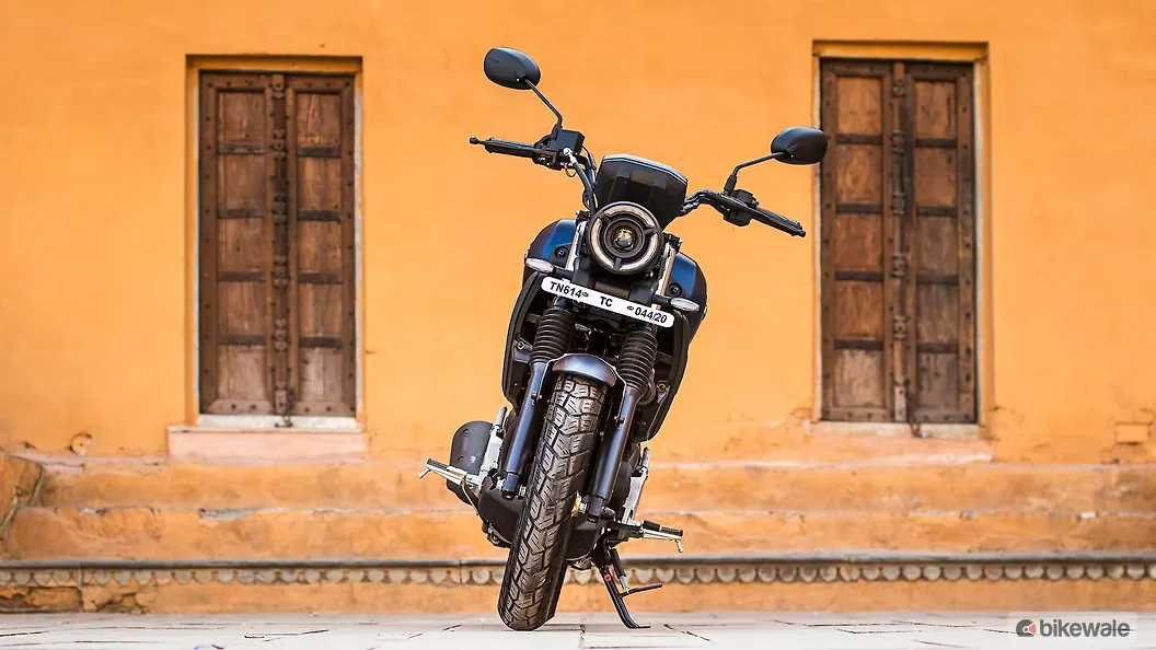 Yamaha FZ X Front View Image – BikeWale