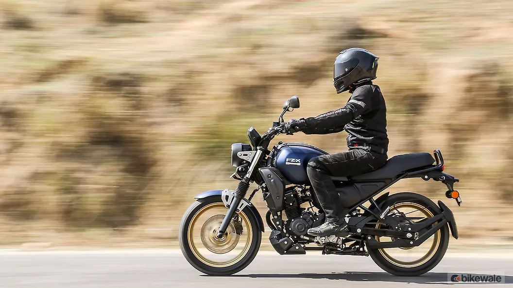 Yamaha FZ X Left Side View Image – BikeWale