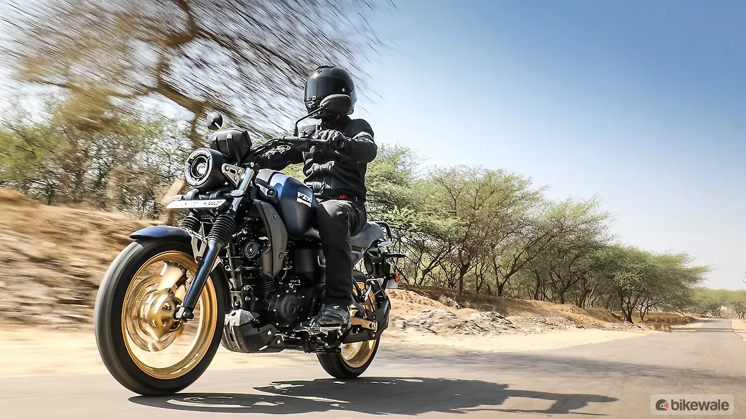 Yamaha FZ X Left Side View Image – BikeWale