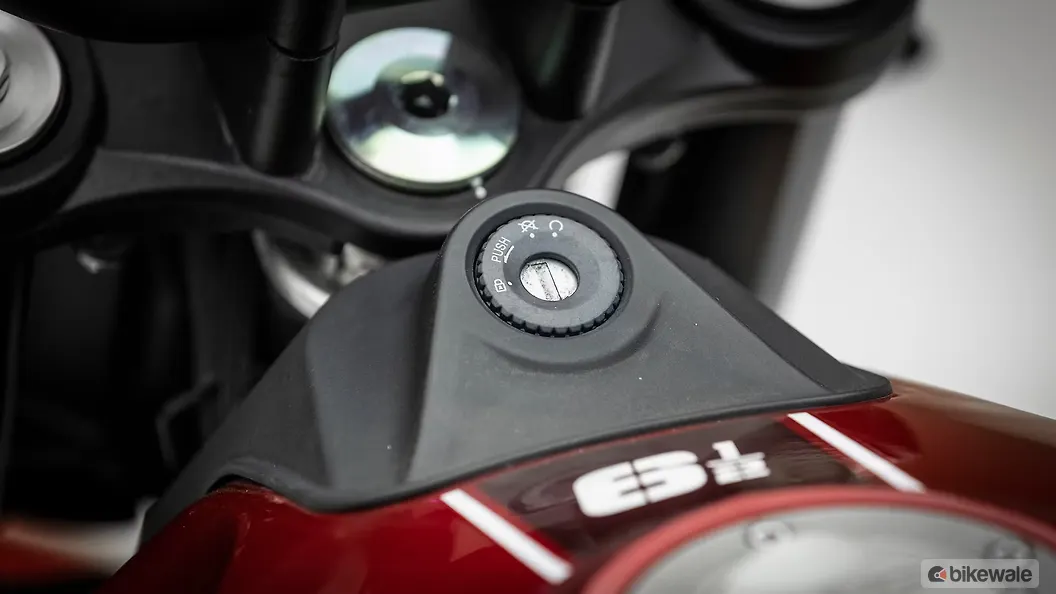 Moto Morini Seiemmezzo Ignition Switch Image – BikeWale