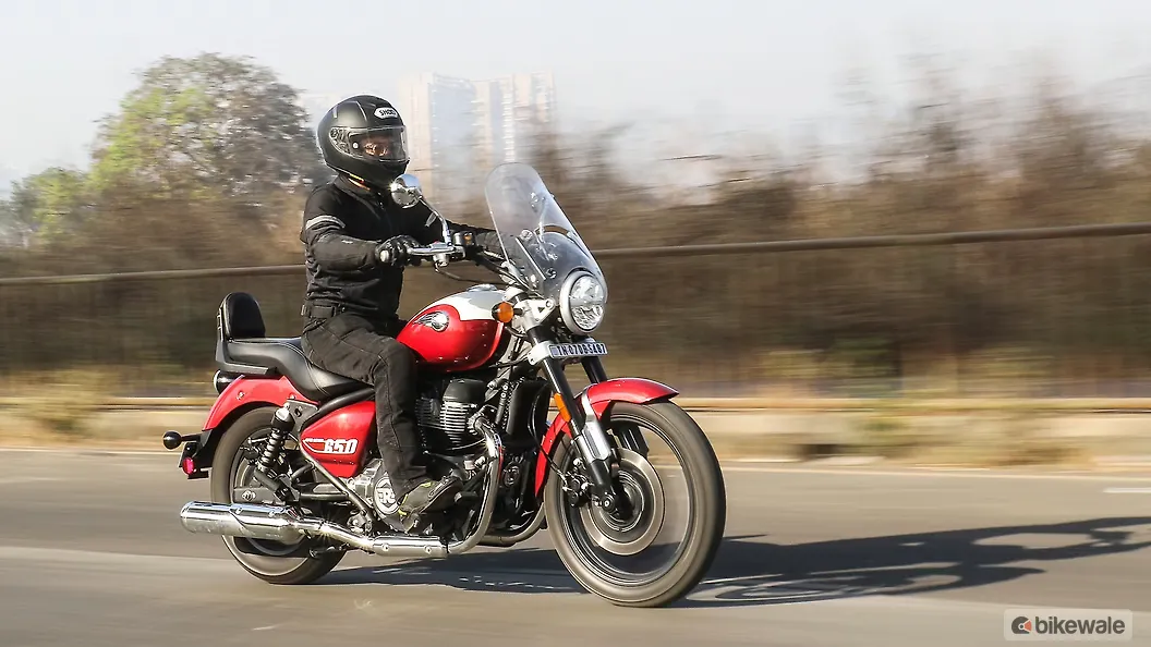 Royal Enfield Interceptor 650 Right Side View Image – BikeWale