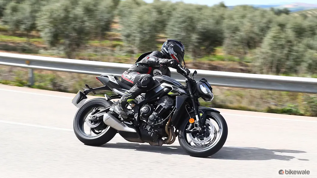 Triumph Street Triple R Left Side View Image – BikeWale