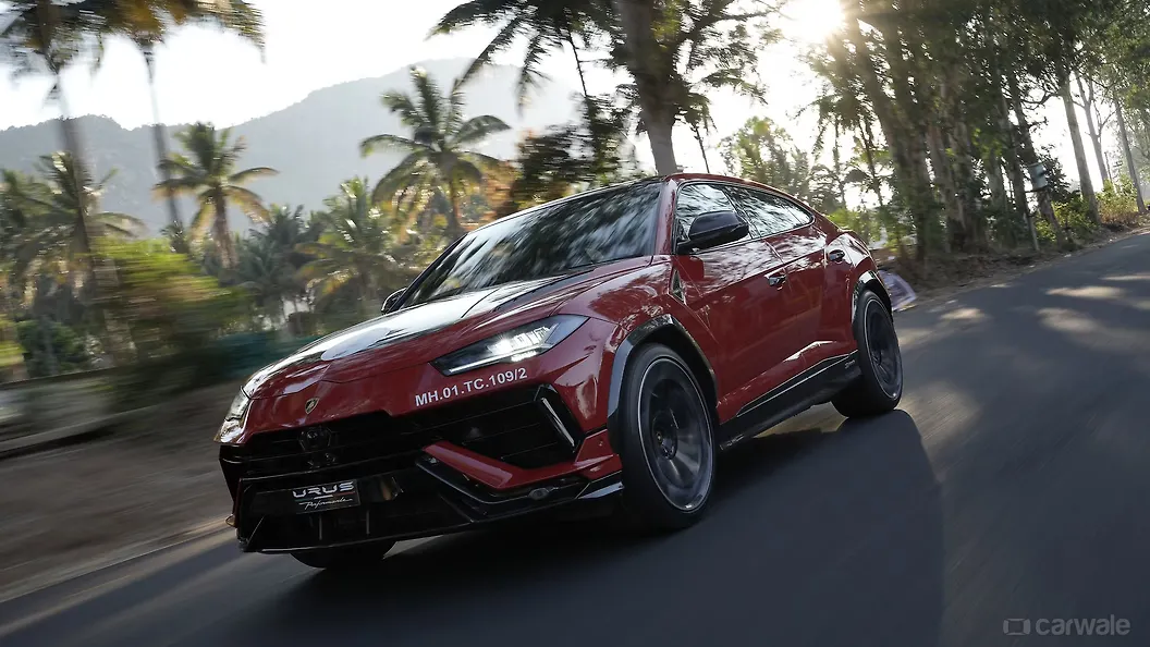 Urus Performante Left Front Three Quarter Image, Urus Performante ...