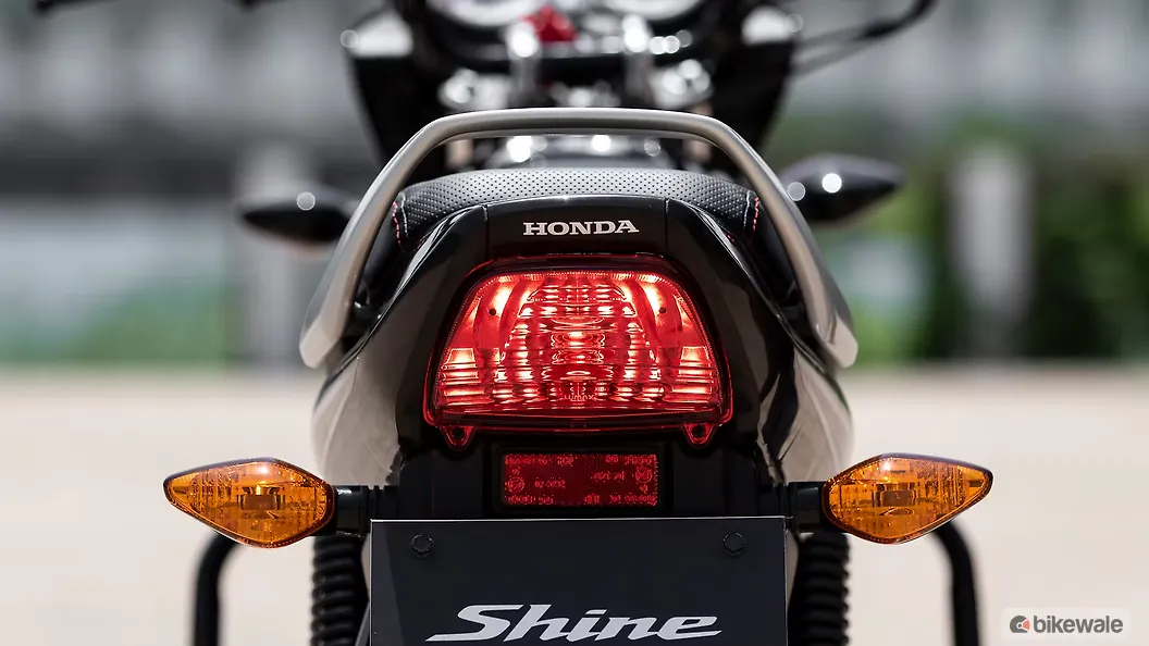 Honda Shine 100 Tail Light Image – BikeWale