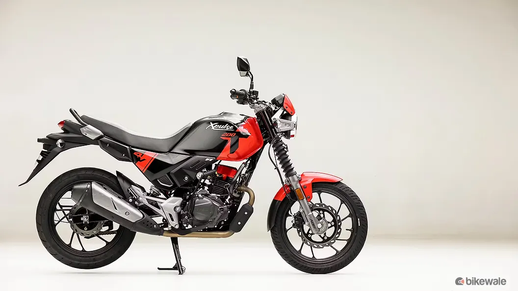 Hero Xpulse 200T 4V Rear View Image – BikeWale