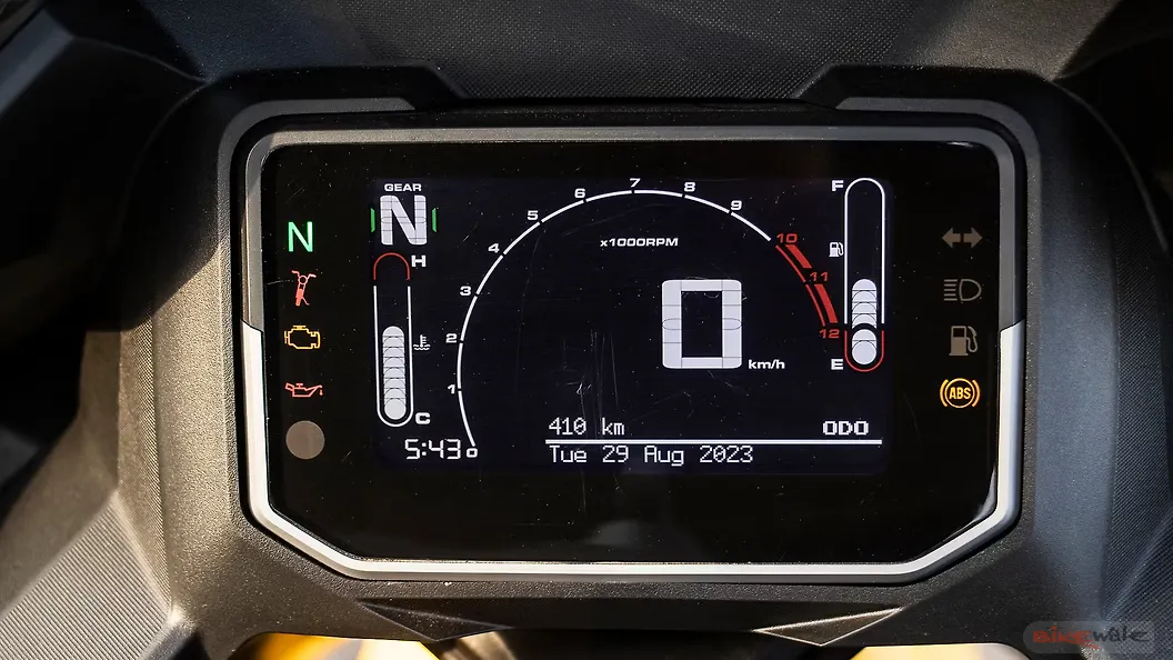 Hero Karizma XMR TFT / Instrument Cluster Image – BikeWale