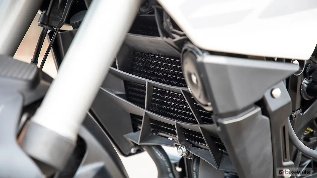 Bajaj Pulsar NS200 Radiator Image – BikeWale