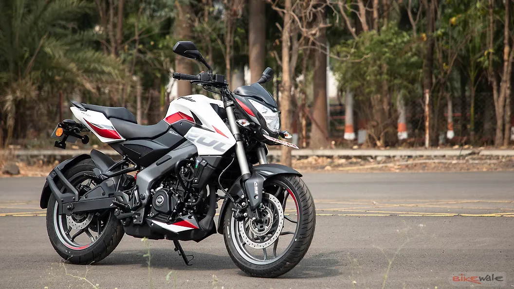 Bajaj Pulsar NS200 Exterior Image – BikeWale Bajaj Pulsar NS200 Exterior Image – BikeWale