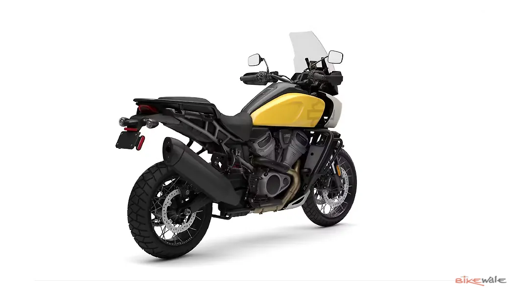 Harley-Davidson PAN America 1250 Right Side View Image – BikeWale
