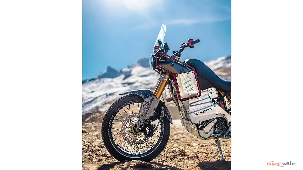 Royal Enfield Himalayan Electric Left Front Three Quarter Image – BikeWale