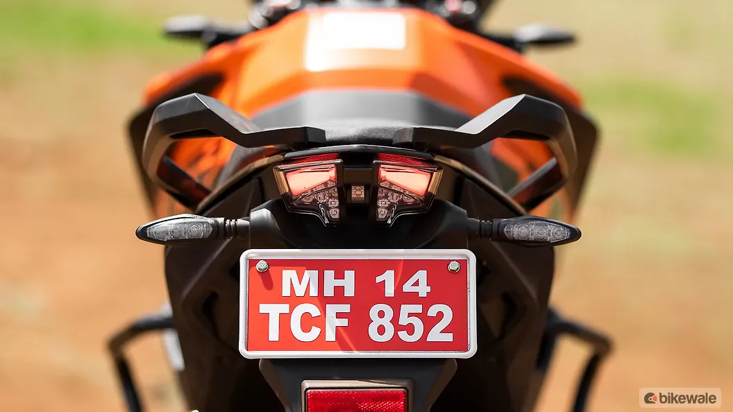 KTM 390 Adventure [2024] Rear Reflex Reflector Image – BikeWale