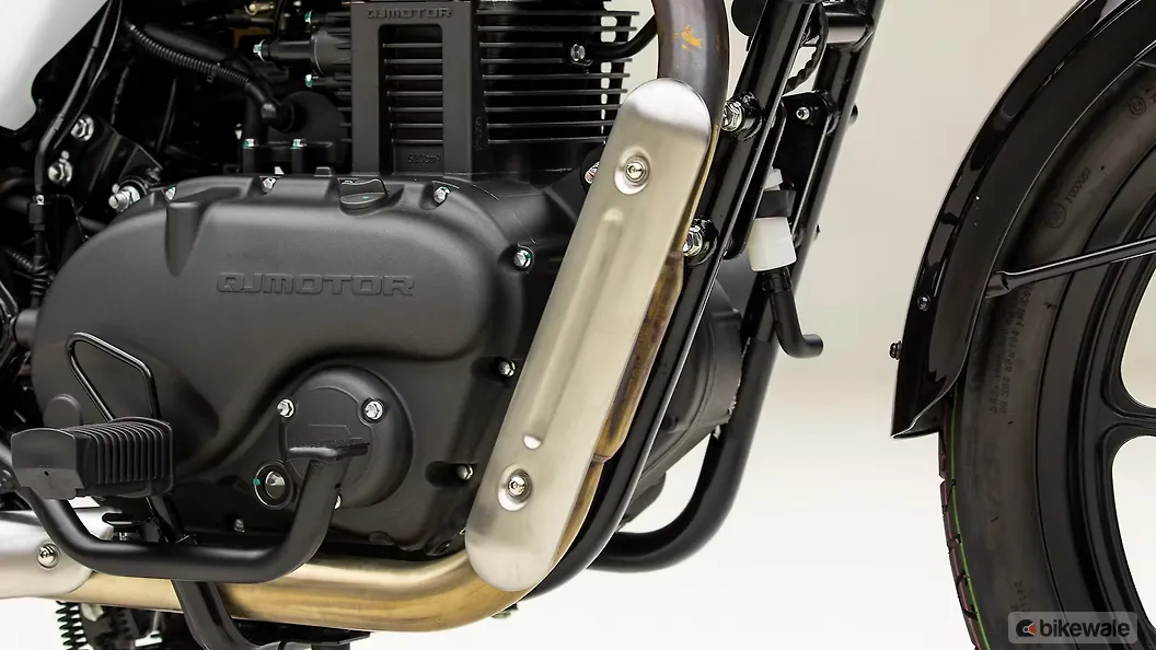 QJ Motor SRC 500 Engine From Right Image – BikeWale