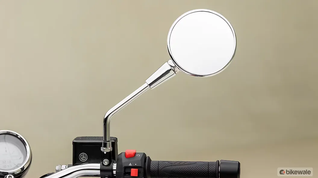 QJ Motor SRC 500 Rear View Mirror Image – BikeWale