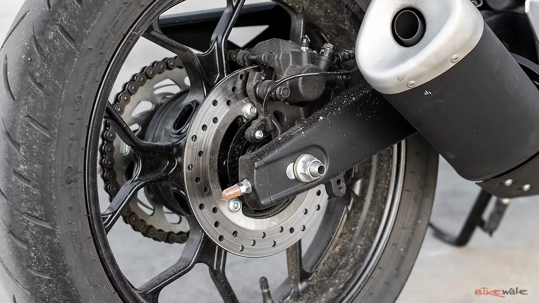 Yamaha YZF-R3 Rear Alloy Wheel Image – BikeWale