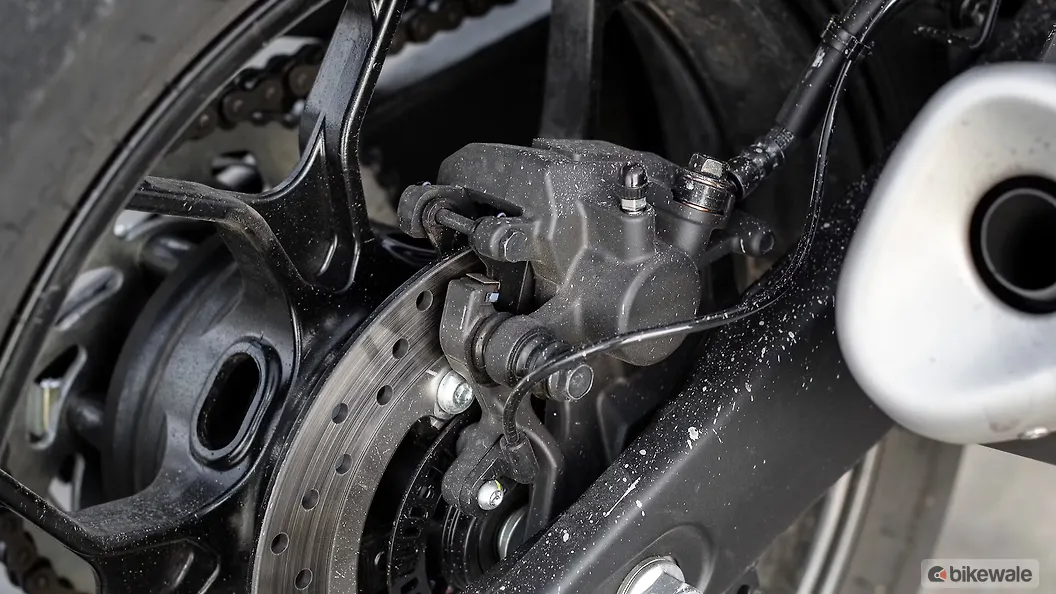 Yamaha YZF-R3 Rear Alloy Wheel Image – BikeWale