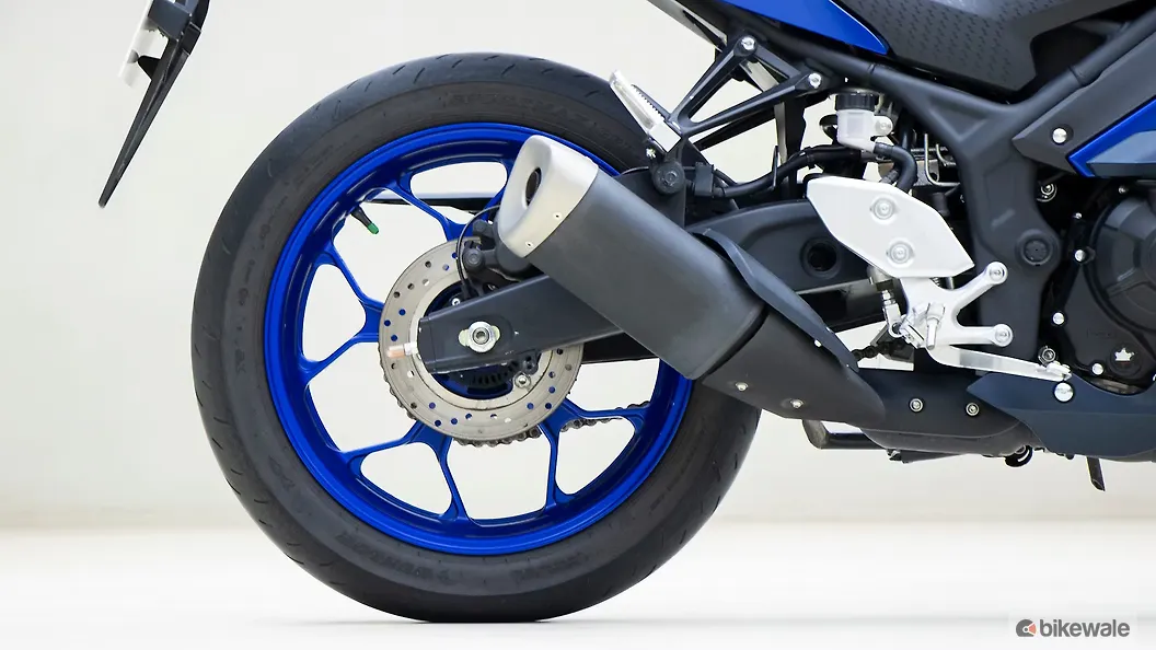 Yamaha R3 Engine Cowl Image – BikeWale