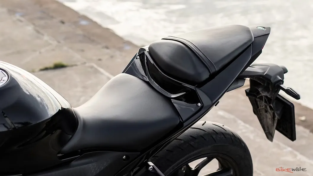 Yamaha YZF-R3 Bike Seat Image – BikeWale