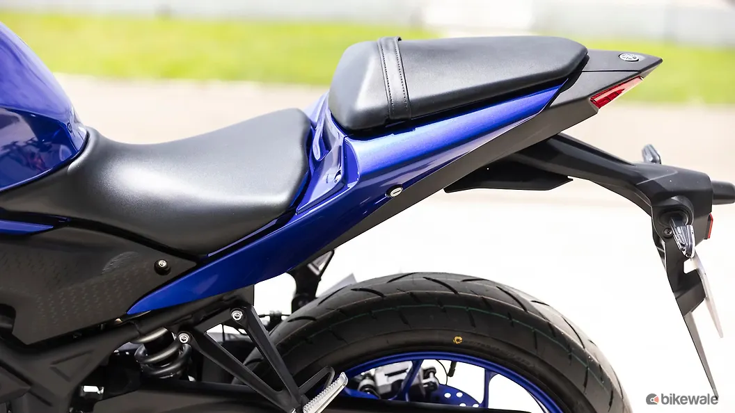 Yamaha R3 Rider Seat Image – BikeWale