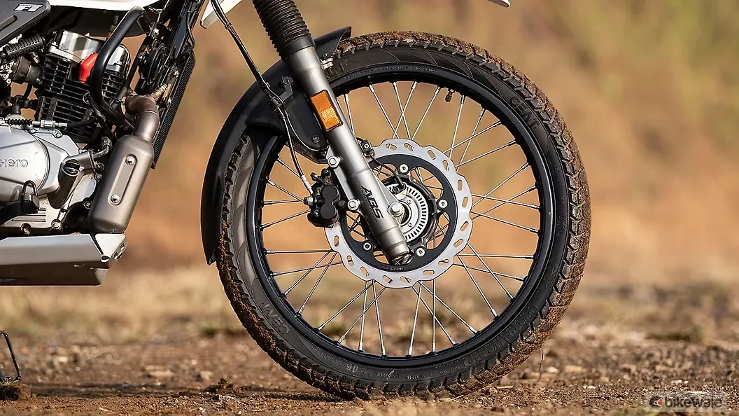 Hero Xpulse 200 4V Front Tyre Image – BikeWale