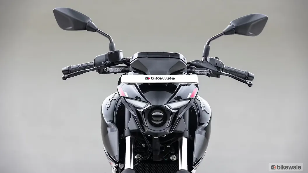 Bajaj Pulsar N250 Head Light Image – BikeWale