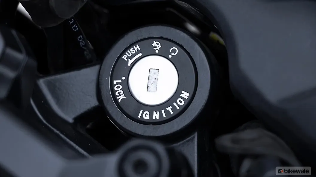 Bajaj Pulsar N250 Key Ignition Image – BikeWale