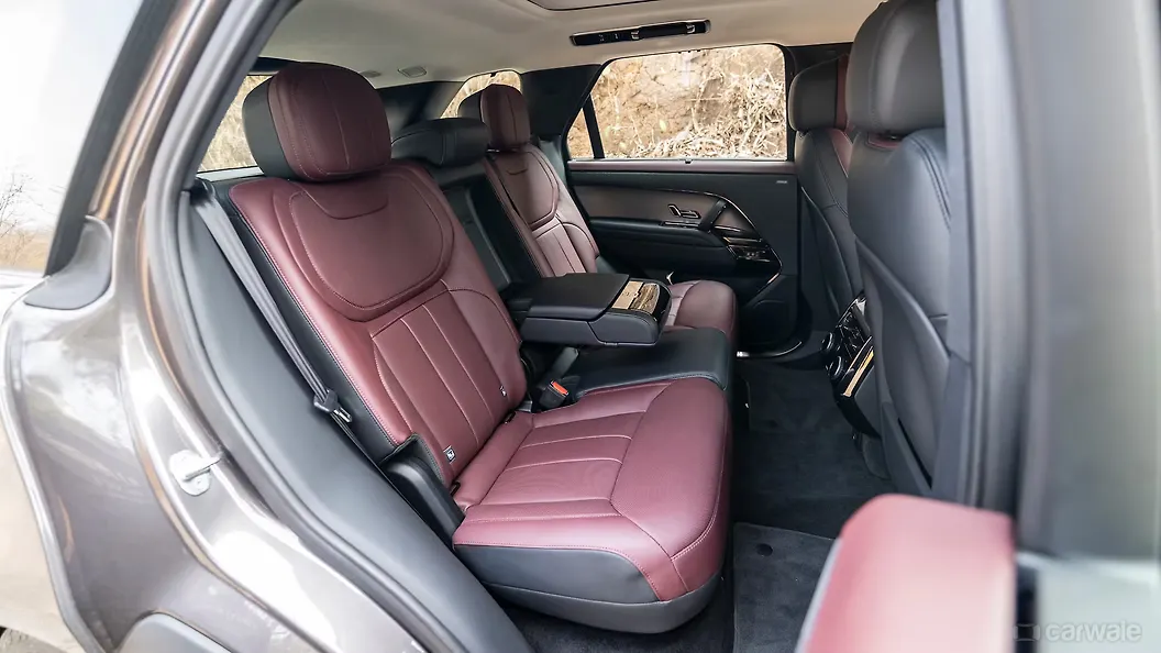 Range Rover Sport Rear Seats Image, Range Rover Sport Photos in India ...