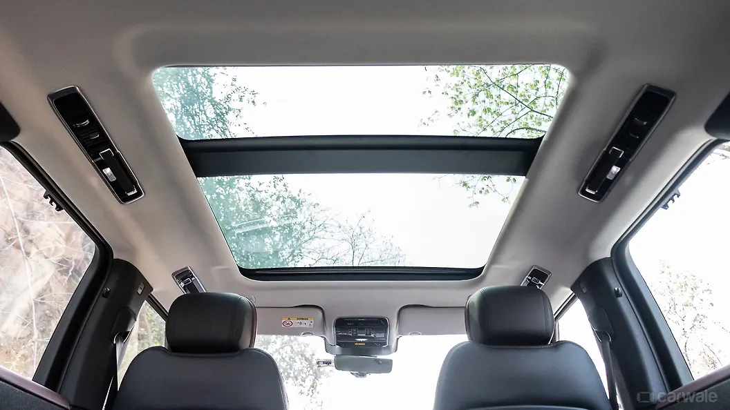 Range Rover Sport Rear Seats Image, Range Rover Sport Photos in India ...