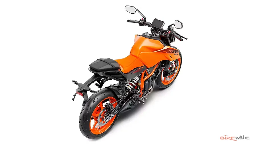 KTM 390 Duke Left Rear Three Quarter Image – BikeWale