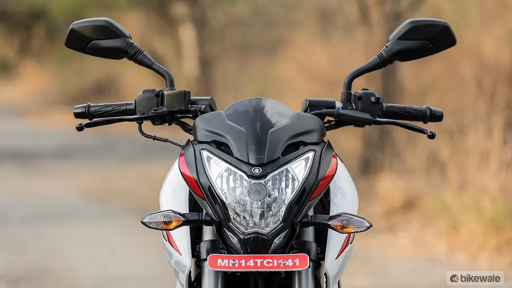 Bajaj Pulsar NS160 Front Mudguard Image – BikeWale