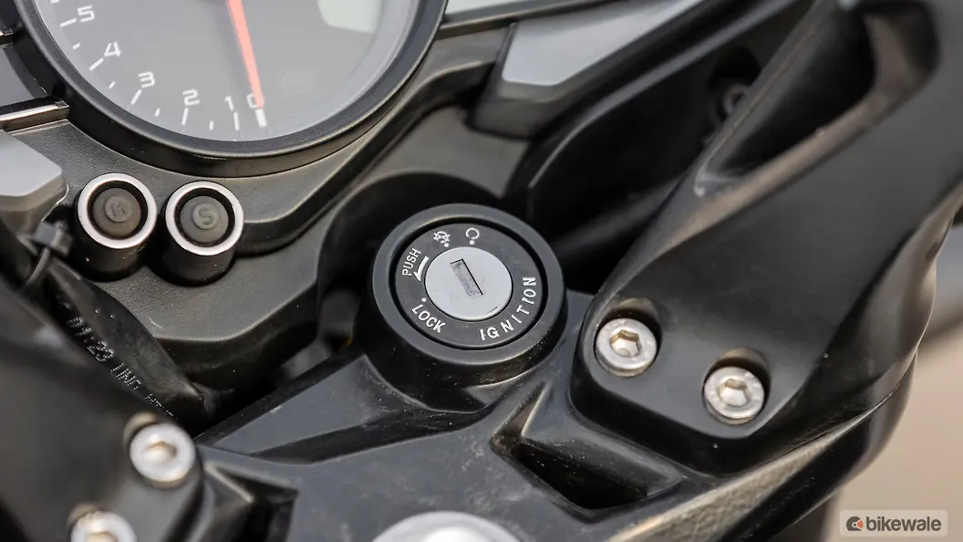 Bajaj Pulsar NS160 Trip Meter Image – BikeWale