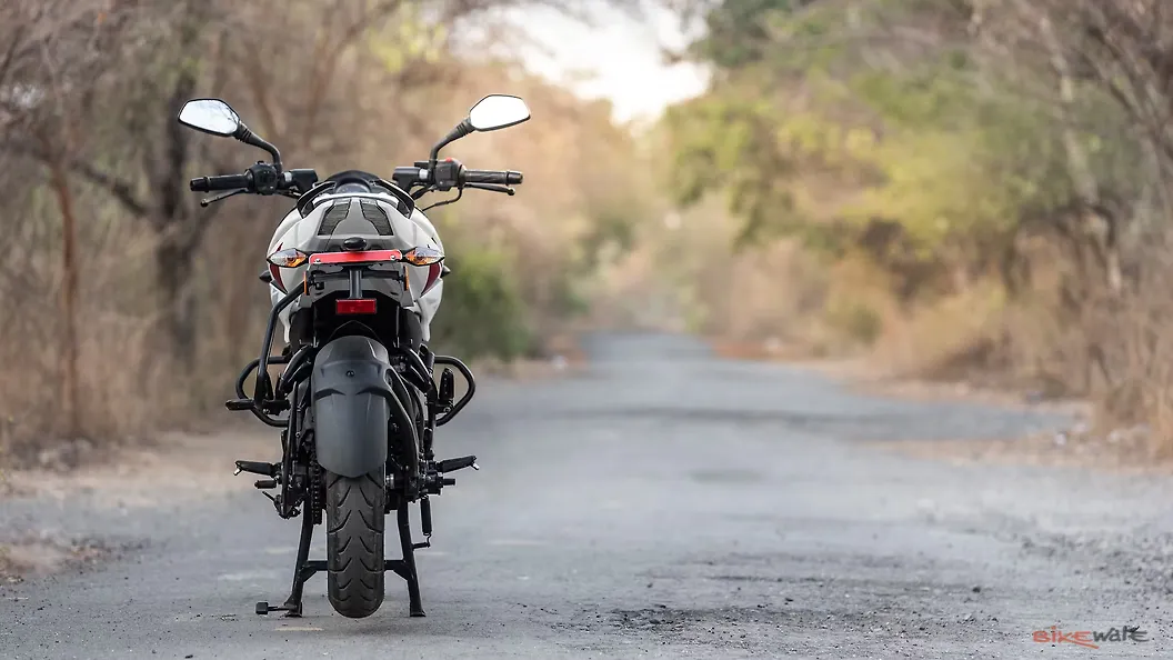 Images of Bajaj Pulsar NS160 | Photos of Pulsar NS160 - BikeWale