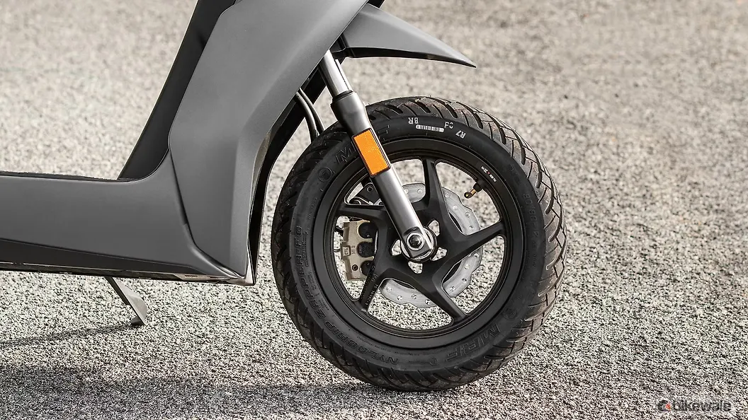 Ather 450S Front Fender Image – BikeWale
