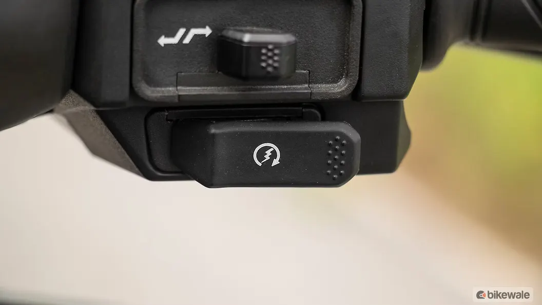 Ather 450S Riding Mode Toggle Switch Image – BikeWale