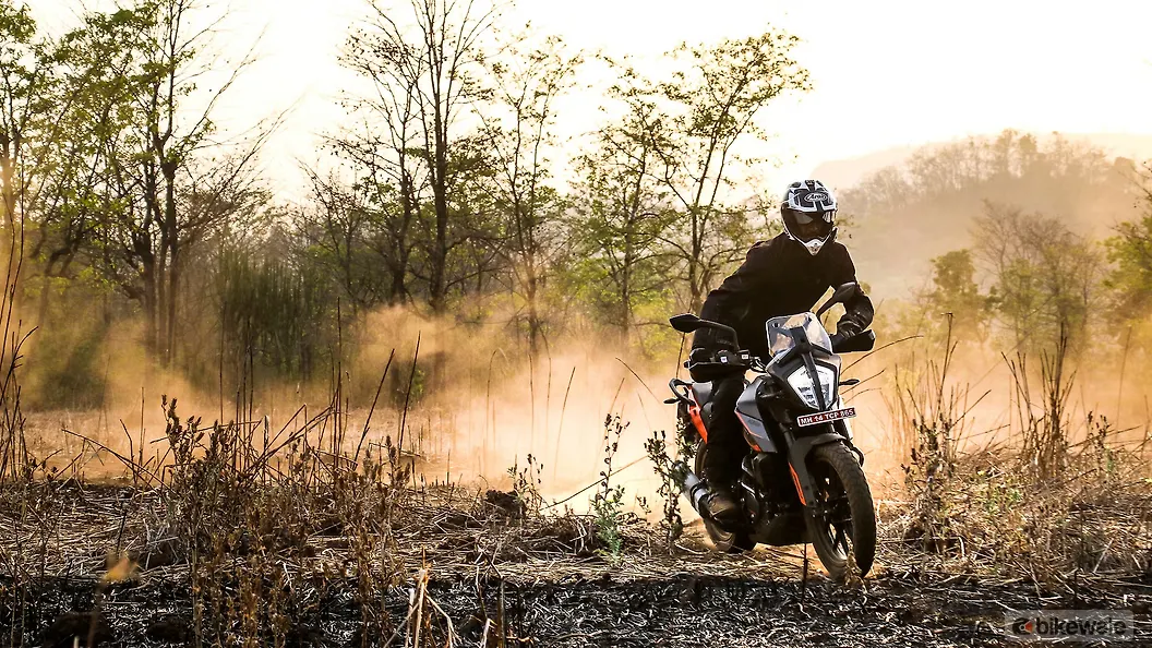 KTM 390 Adventure [2024] Front View Image – BikeWale