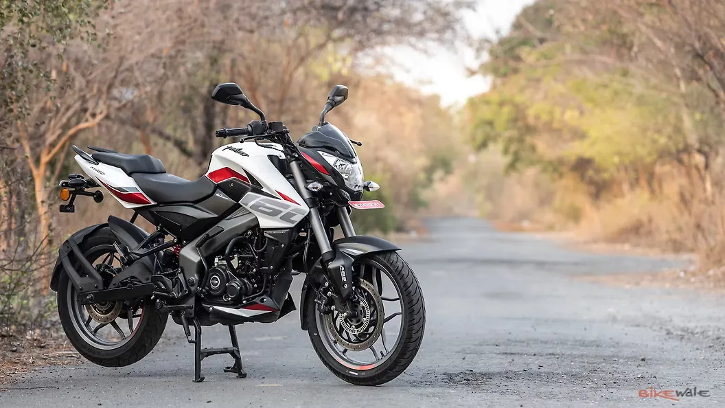 Bajaj Pulsar NS160 TFT / Instrument Cluster Image – BikeWale
