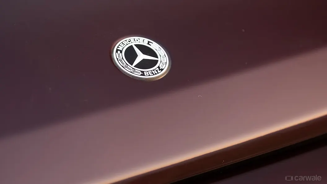 G-Class Front Badge Image, G-Class Photos in India - CarWale