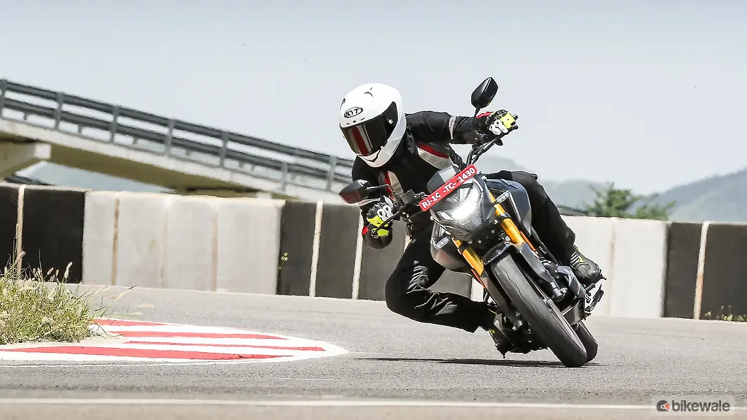 Hero Xtreme 160R 4V TFT / Instrument Cluster Image – BikeWale