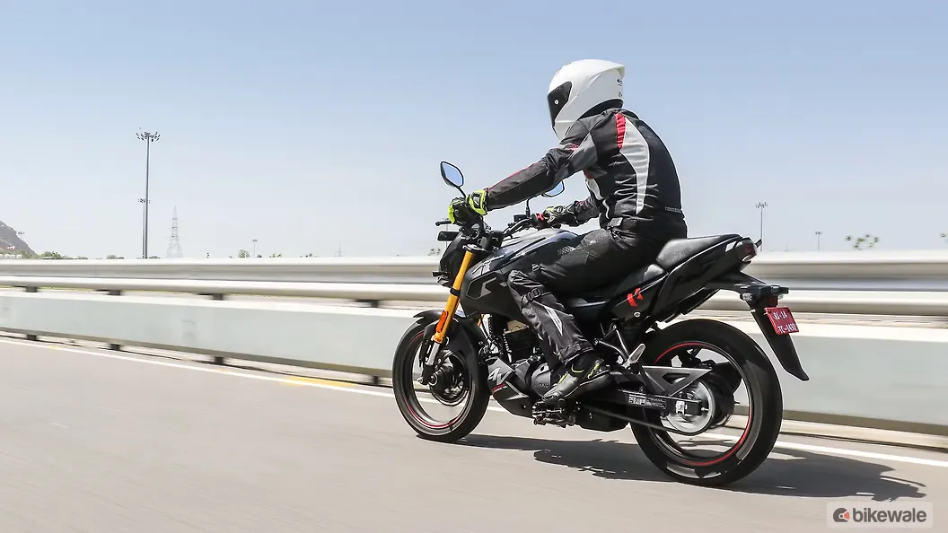 Hero Xtreme 160R 4V Left Side View Image – BikeWale