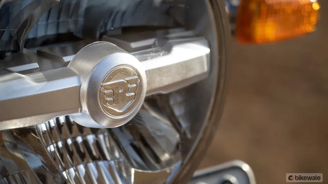 Royal Enfield Interceptor 650 windscreen Image – BikeWale