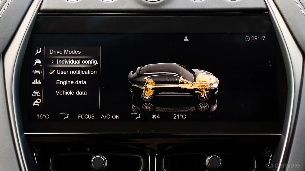 DBX Dashboard Image, DBX Photos in India - CarWale