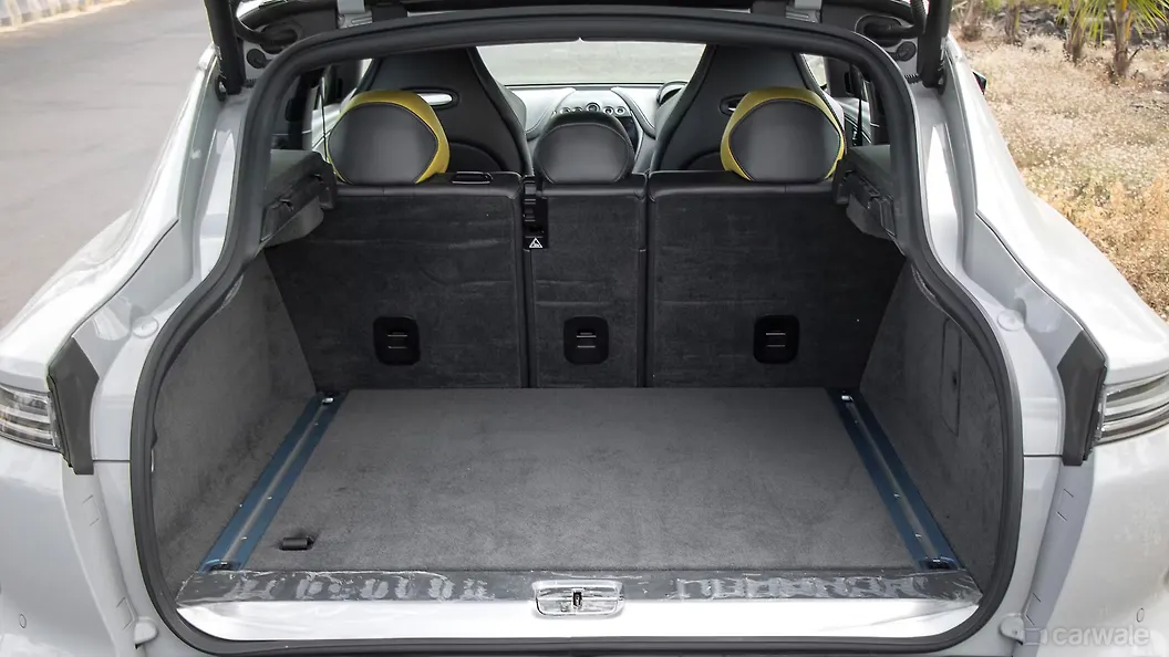 DBX Open Boot/Trunk Image, DBX Photos in India - CarWale