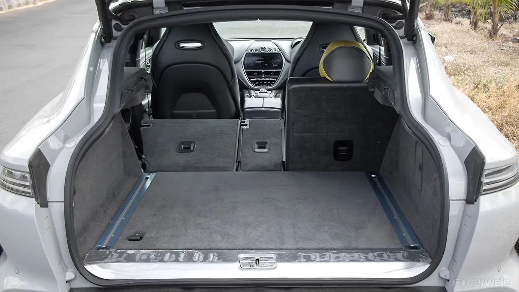 DBX Open Boot/Trunk Image, DBX Photos in India - CarWale