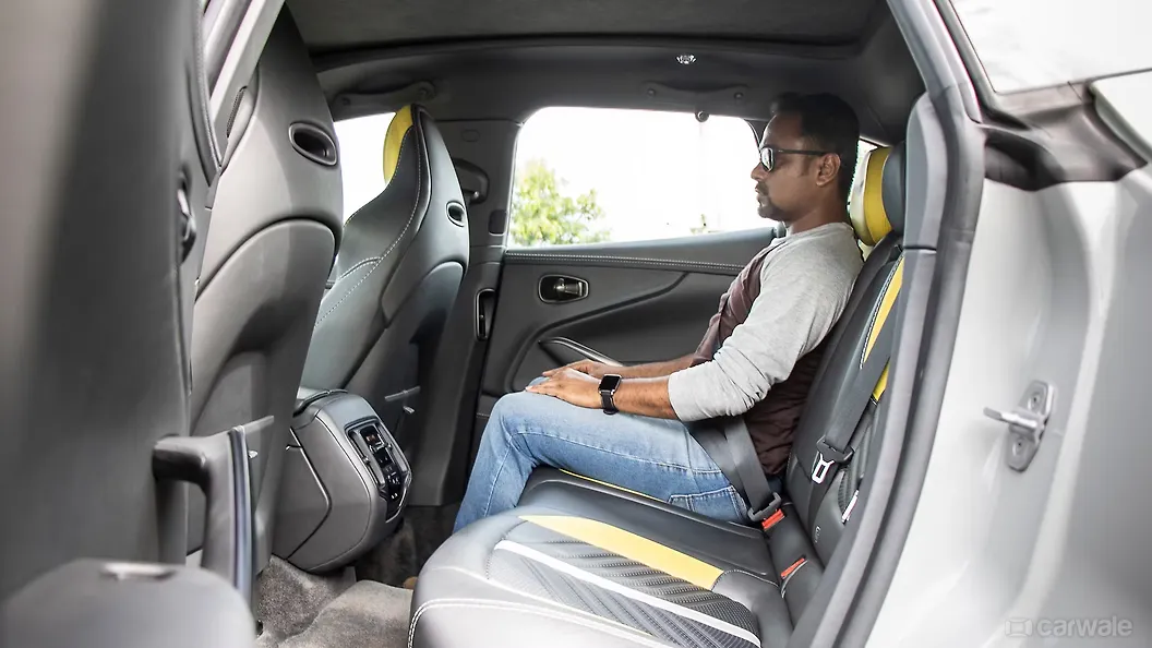 DBX Open Boot/Trunk Image, DBX Photos in India - CarWale