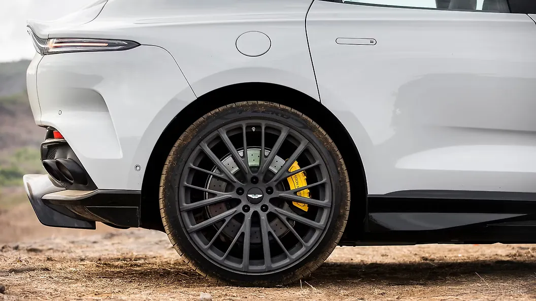 DBX Rear Logo Image, DBX Photos in India - CarWale