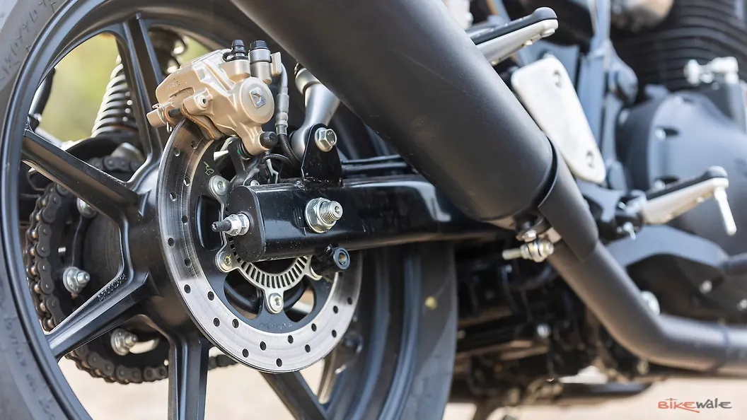Royal Enfield Continental GT 650 Front Fairing Image – BikeWale