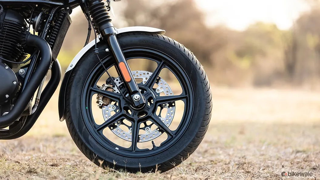 Royal Enfield Continental GT 650 Front Spoke Wheel Image – BikeWale