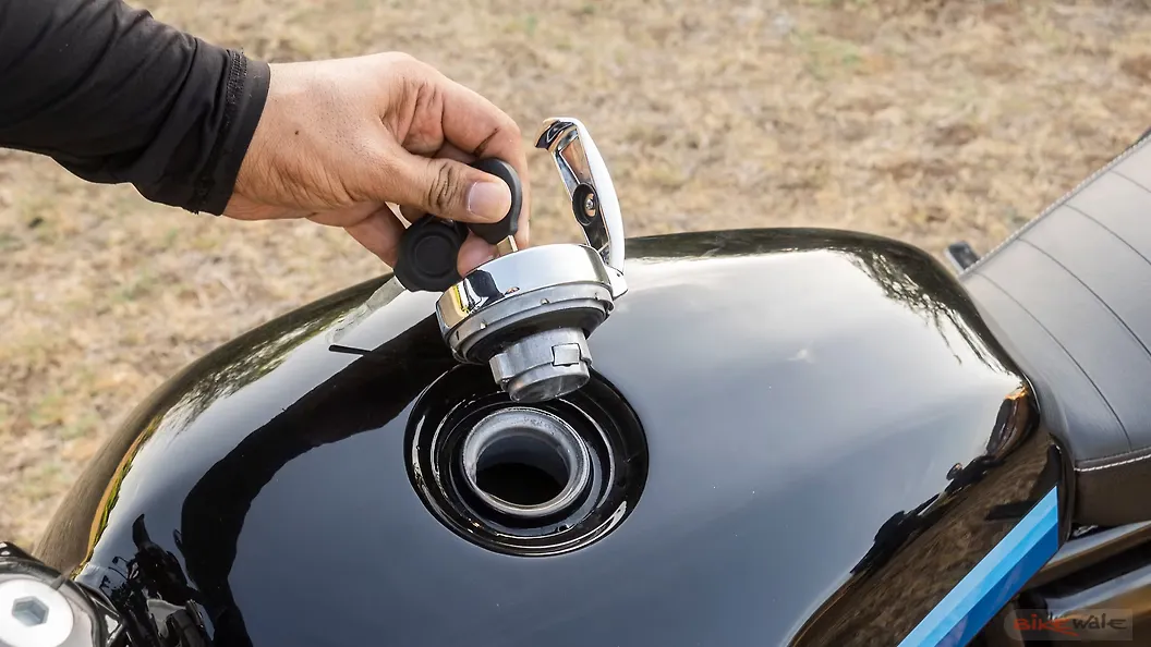 Royal Enfield Continental GT 650 Fuel Tank Image – BikeWale