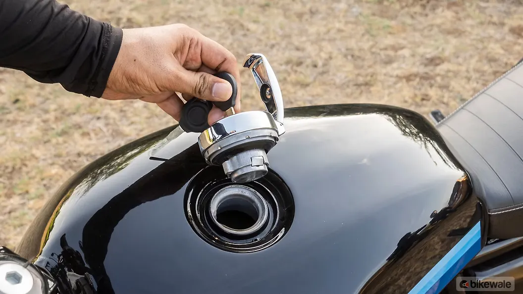 Royal Enfield Continental GT 650 Fuel Tank Image – BikeWale
