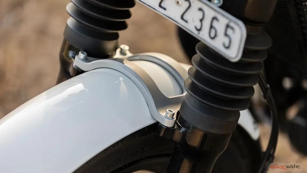 Royal Enfield Continental GT 650 Engine From Right Image – BikeWale