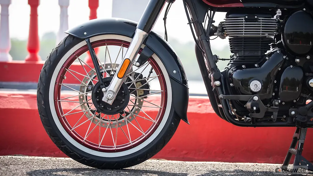 Royal Enfield Goan Classic 350 Front Wheel Image – BikeWale